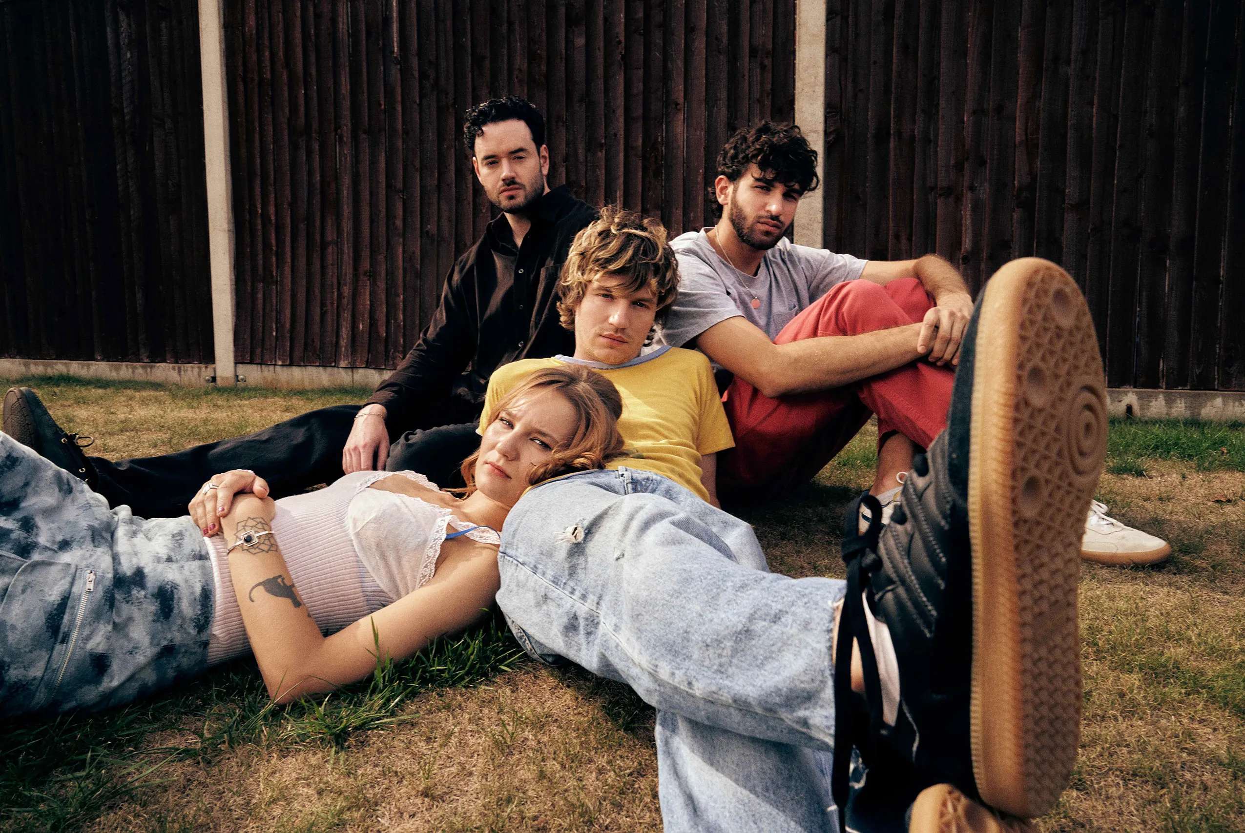 daydreamers have unveiled ‘I Expect Better’, an indie-pop release born ...
